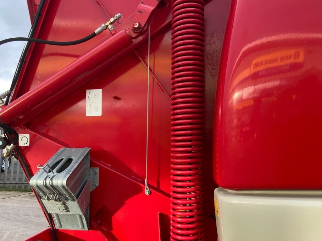 Lely Welger RP435 Round Baler | Russell's