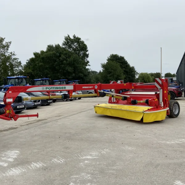 Pottinger Novacat 3007ED Mower Conditioner | Russell's