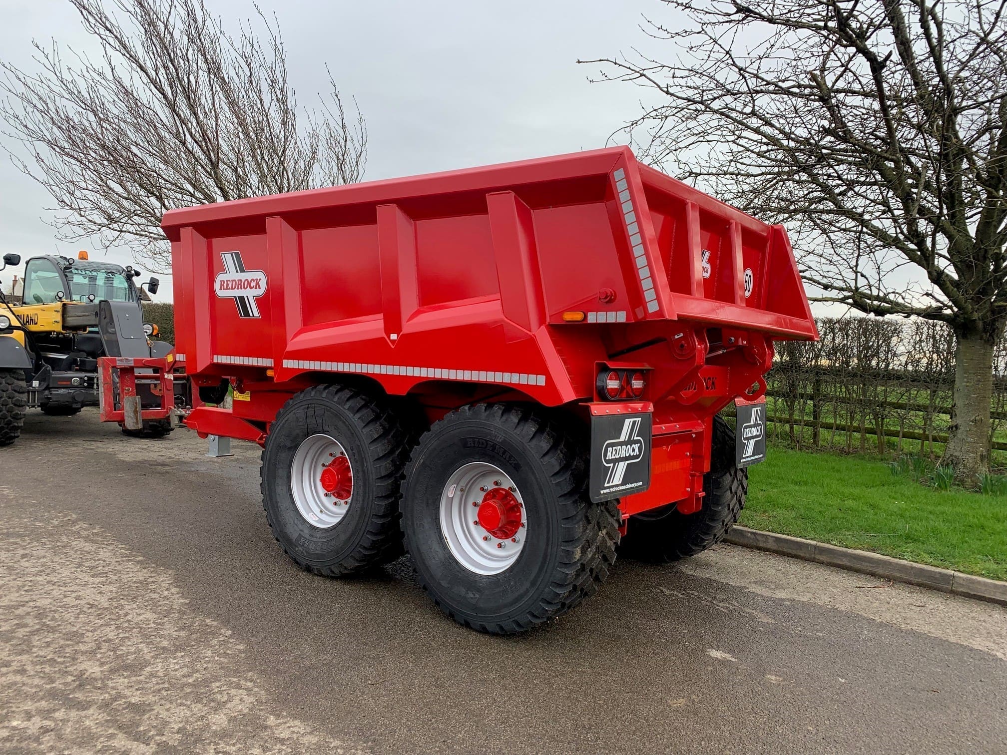 Redrock 18 Ton Dump Trailer | Russell's