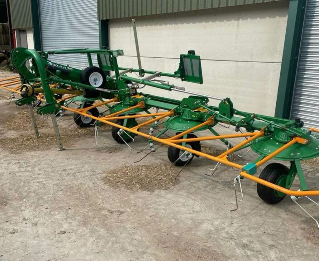 USED Malone Tedd-Air 840 Tedder For Sale | Russell's