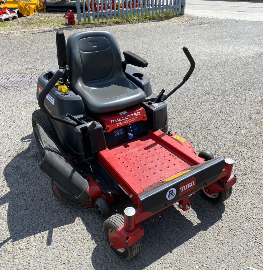 Toro Timecutter ZS 4200T | Russell's