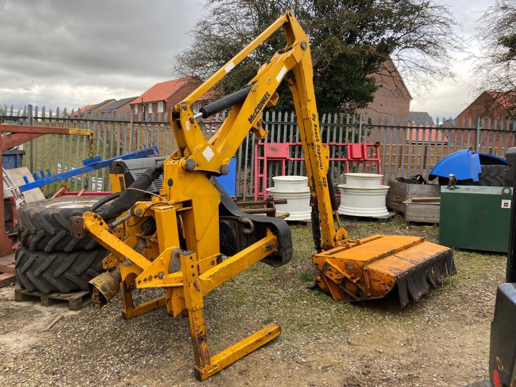 McConnel Hy Reach Superior 550 Hedgecutter | Russell's
