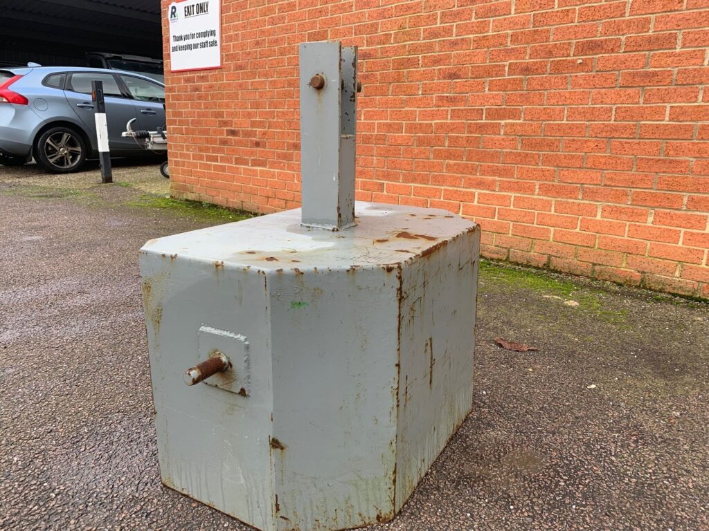 500KG Weight Block | Russell's
