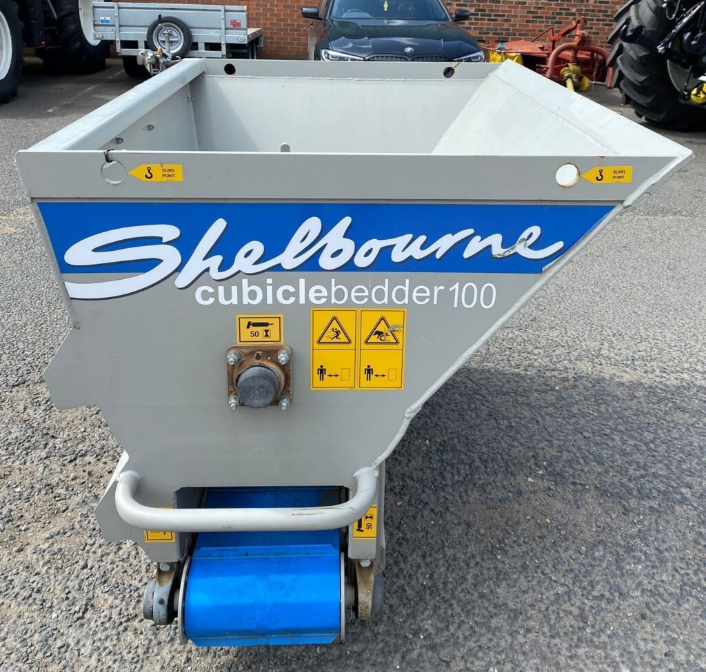 Shelbourne Reynolds CB100 Cubicle Bedder | Russell's