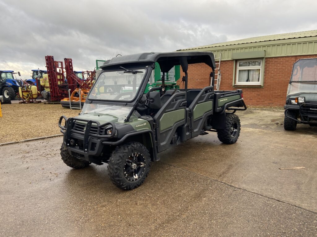 John Deere XUV 855 S4 Utility Vehicle | Russell's