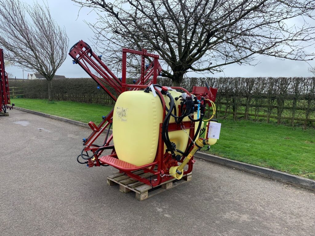 Hardi NK800 12 metre Mounted Sprayer | Russell's