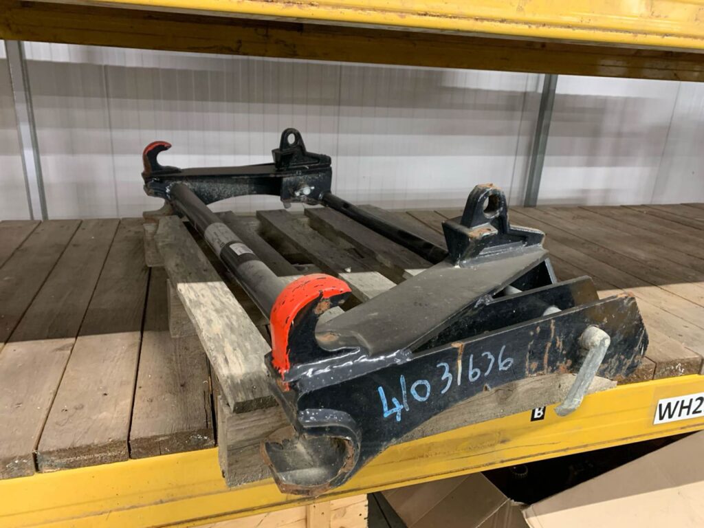 NEW ALO Euro to Quicke Adaptor Plate For Sale | Russell's