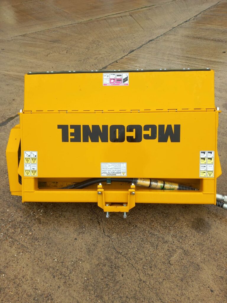 SHOP SOILED McConnel Multicut 1.2m Flail Head For Sale | Russell's