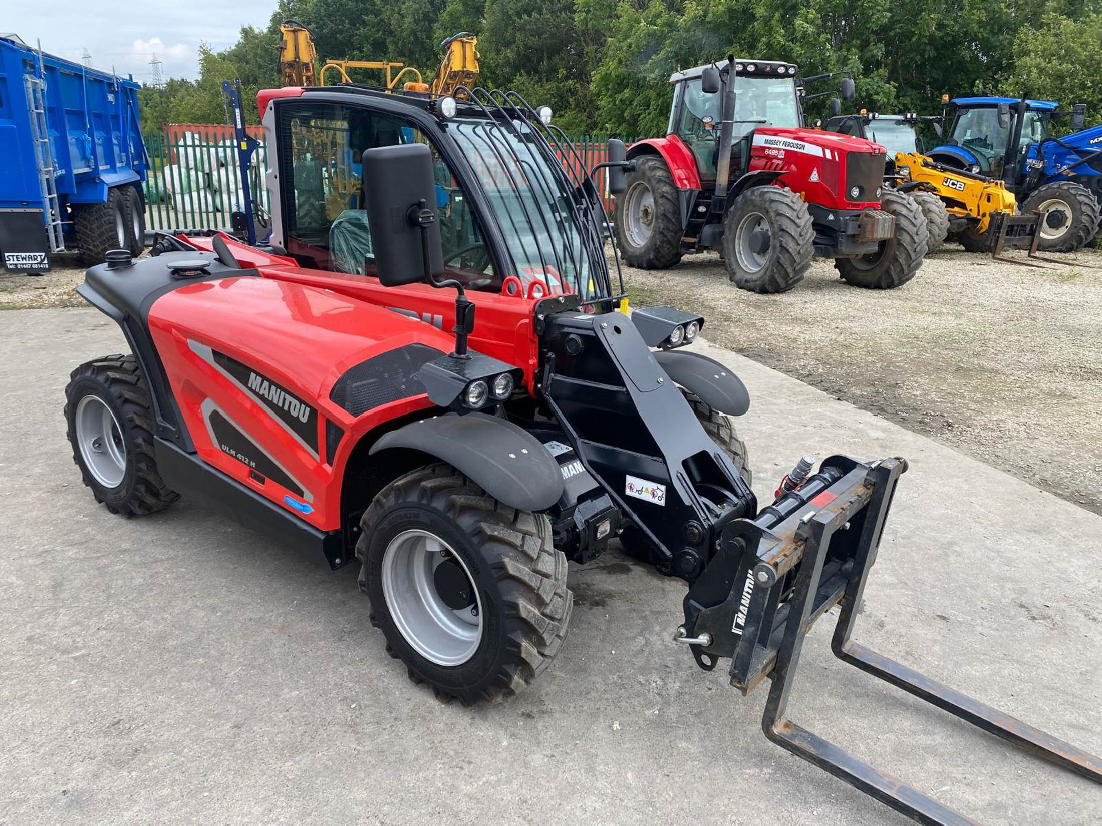 EX DEMO Manitou ULM412 H Telehandler For Sale | Russell's