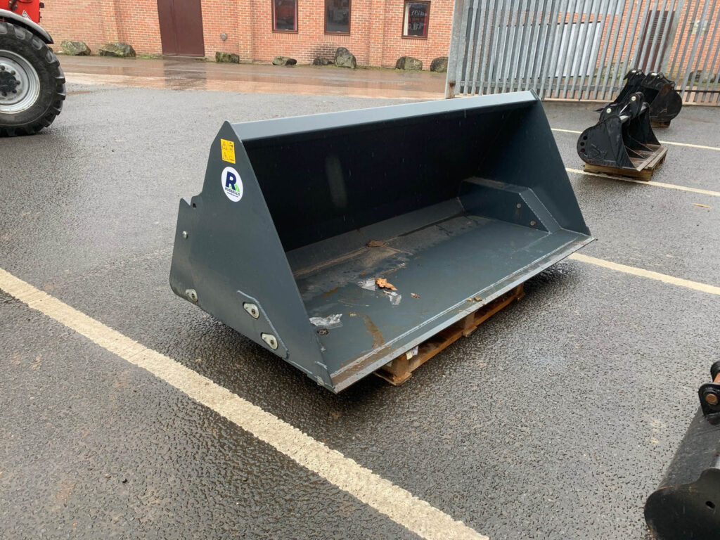NEW Proforge High Tip Bucket For Sale | Russell's