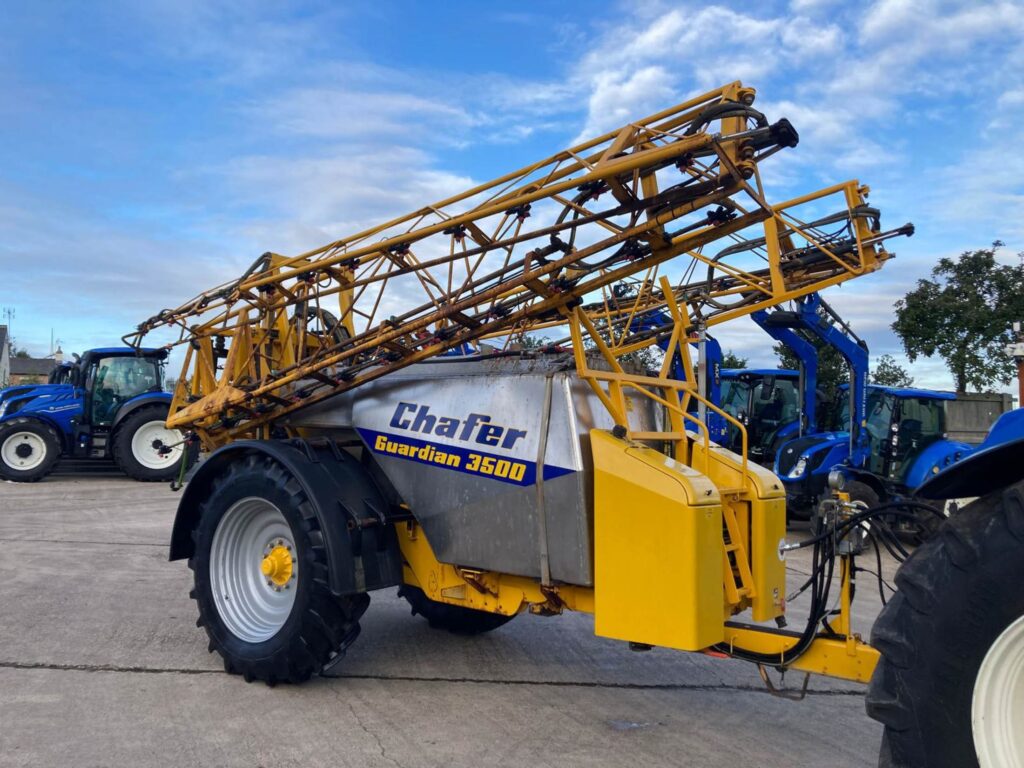 USED Chafer Guardian 3500 24 Metre Trailed Sprayer For Sale | Russell's