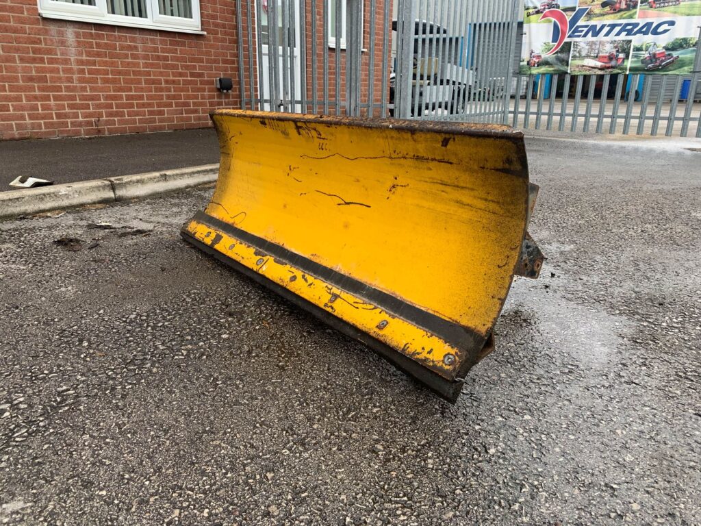 USED Lewis FMD 16 Snowblade For Sale | Russell's