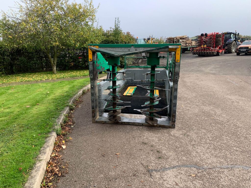 USED Spread-a-Bale Maxi Bale Spreader For Sale | Russell's