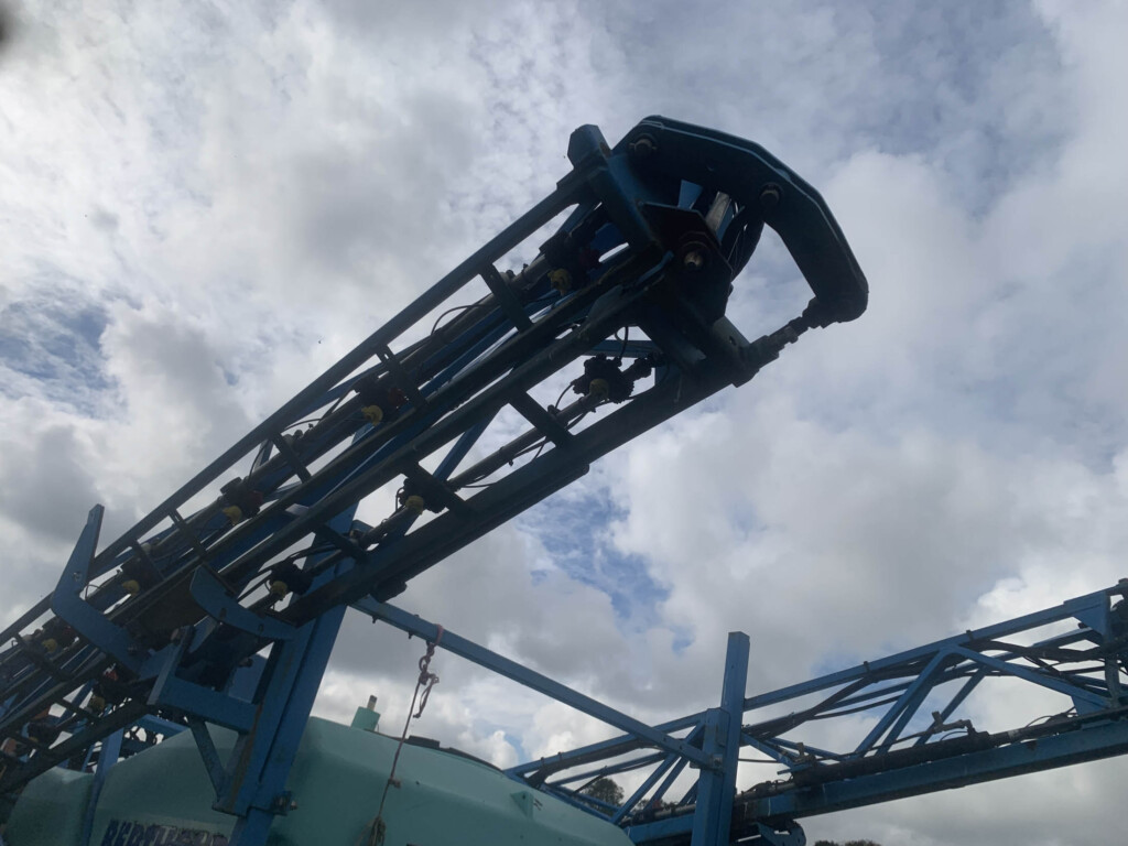 USED Berthoud Major DP Tronic 24 metre Trailed Sprayer | Russell's