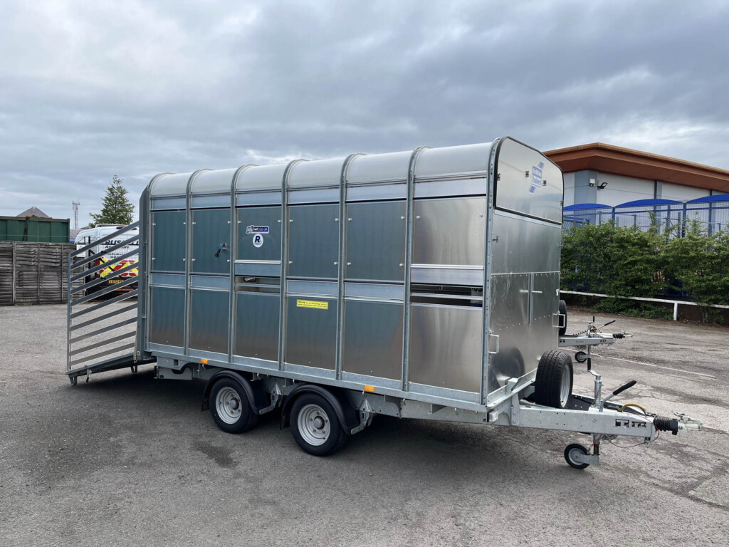 NEW Ifor Williams DP120S Livestock Trailer For Sale | Russell's
