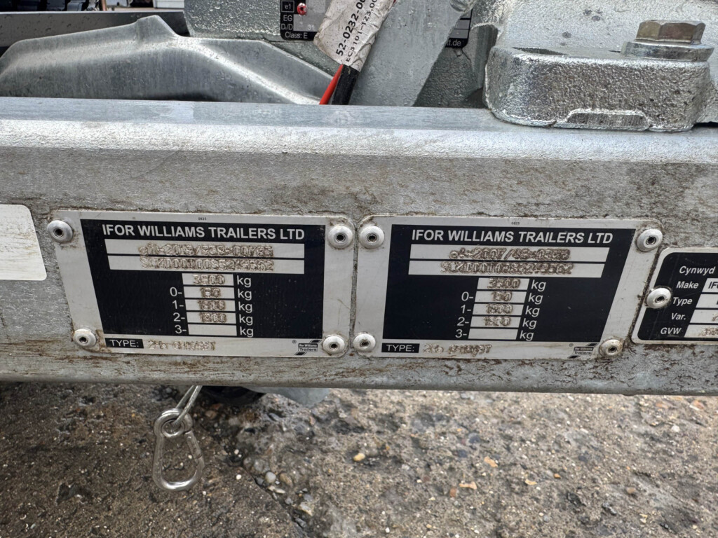 NEW Ifor Williams GH106 Plant Trailer For Sale | Russell's