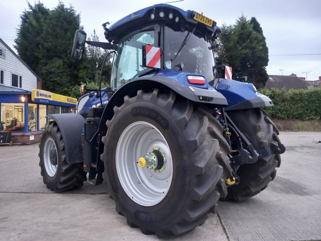 New Holland T7.300 Tractor For Sale | Russell's