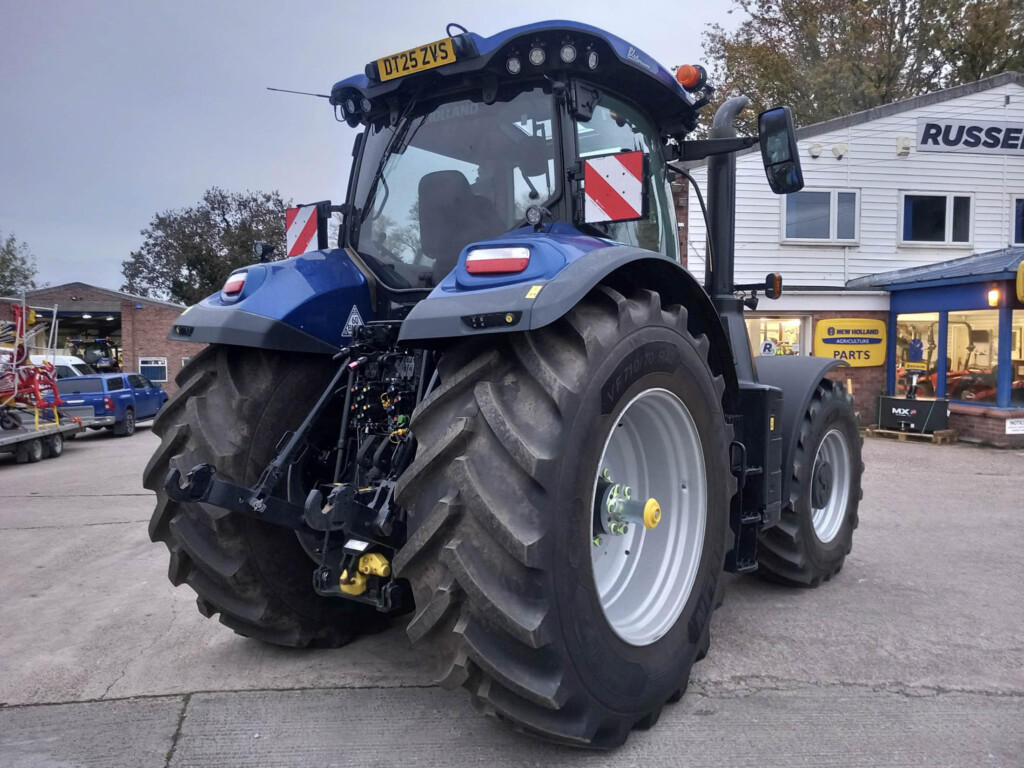New Holland T7.300 Tractor For Sale | Russell's