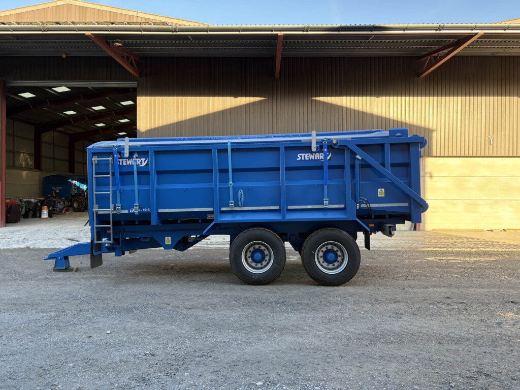 NEW Stewart GX14-19S Grain Trailer For Sale | Russell's